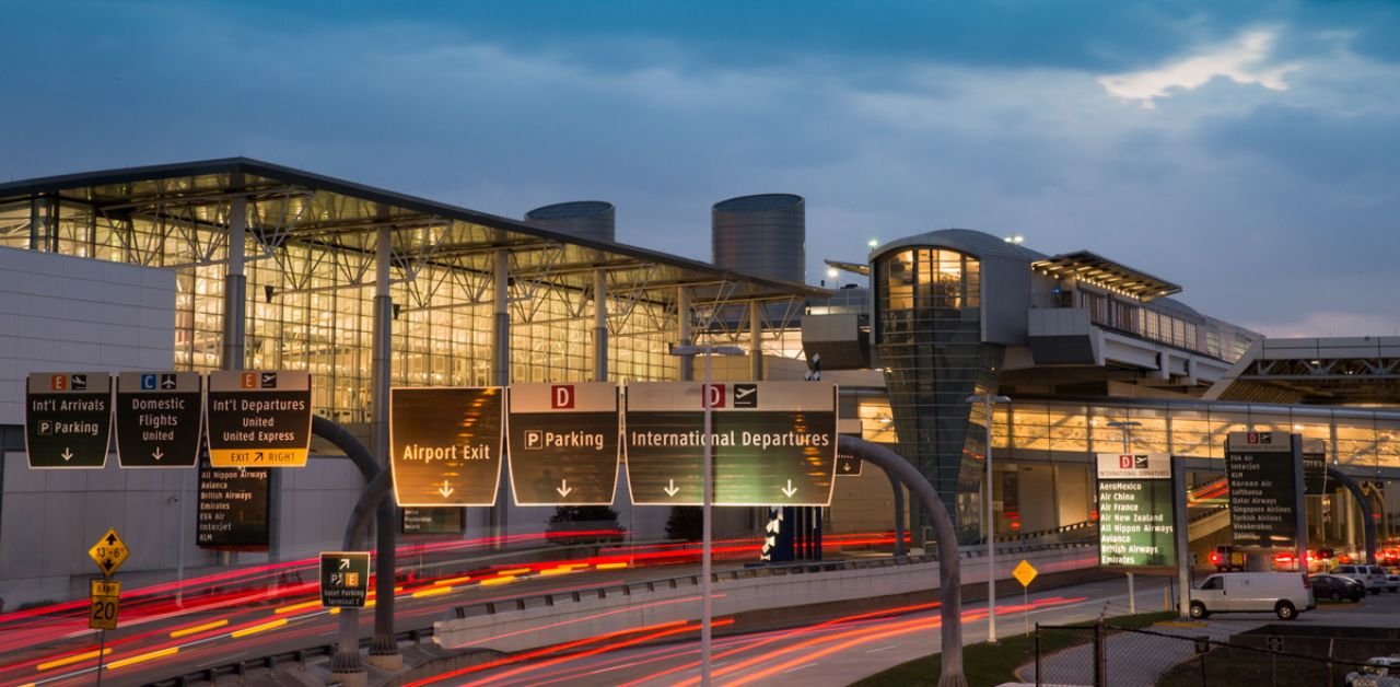 All Nippon George Bush Intercontinental Airport +1-888-738-0985